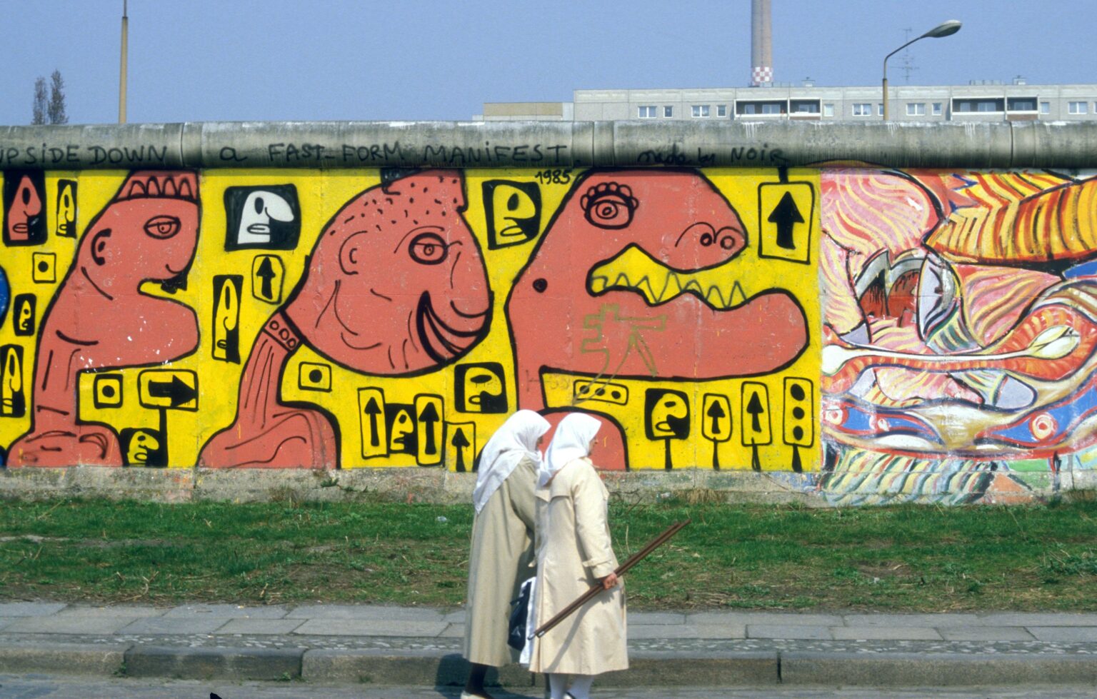 Fall of the Wall, 35 Years On: How Berlin Became a City for Graffiti ...