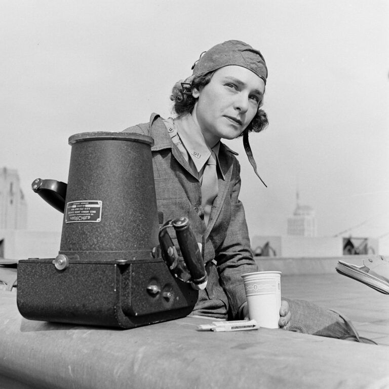 Iconic Photographers: Margaret Bourke-White, a Trailblazer in ...