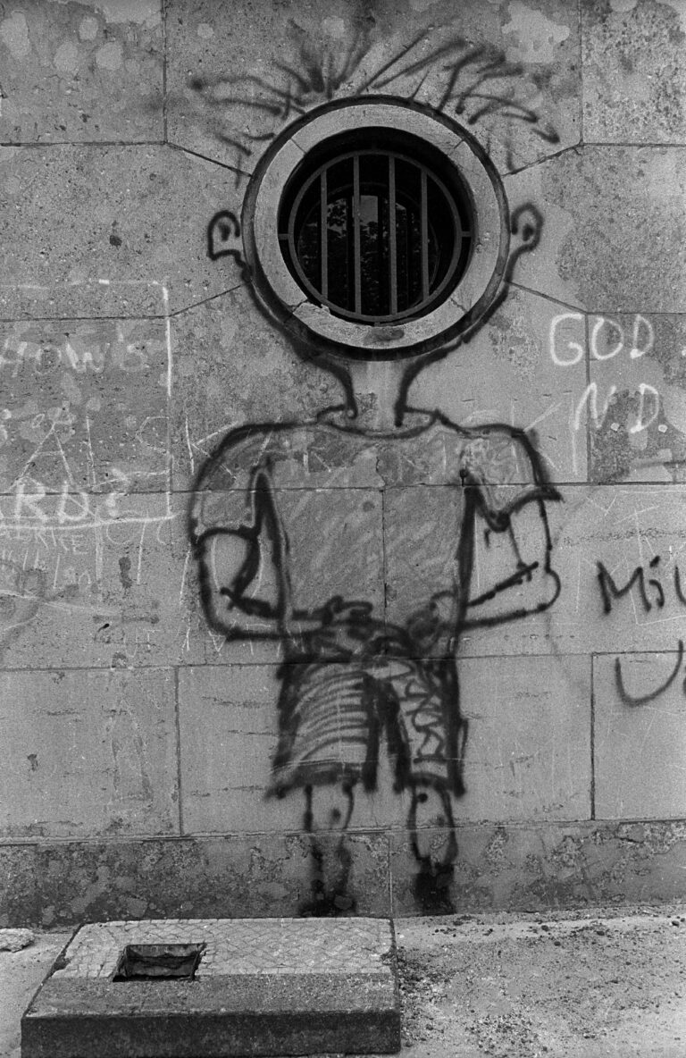 Fall of the Wall, 35 Years On: How Berlin Became a City for Graffiti ...