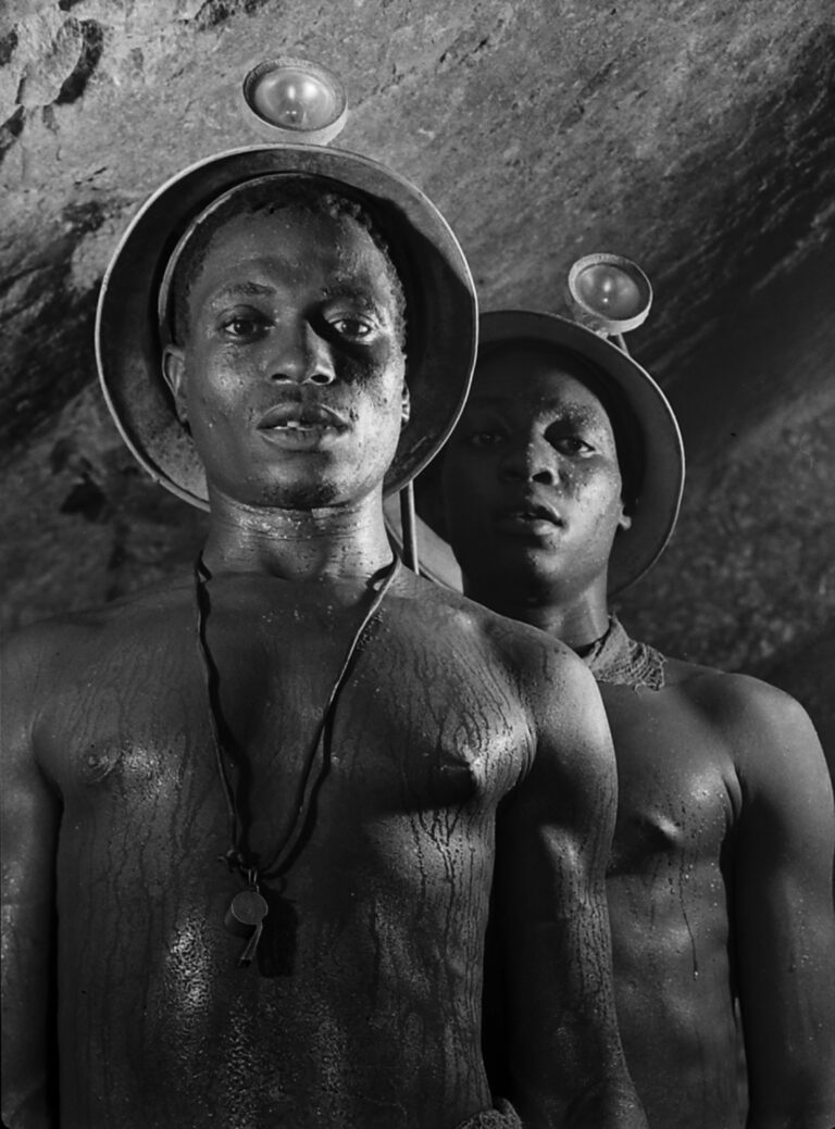 What Is Documentary Photography? Exploring Its Origins, Icons, and ...